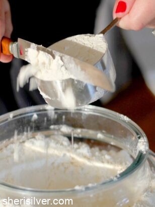 how to measure for baking